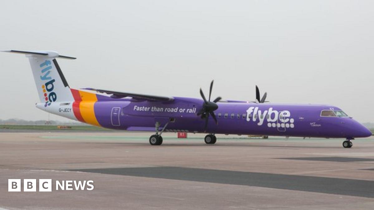 Flybe takes on Aberdeen-London City route - BBC News