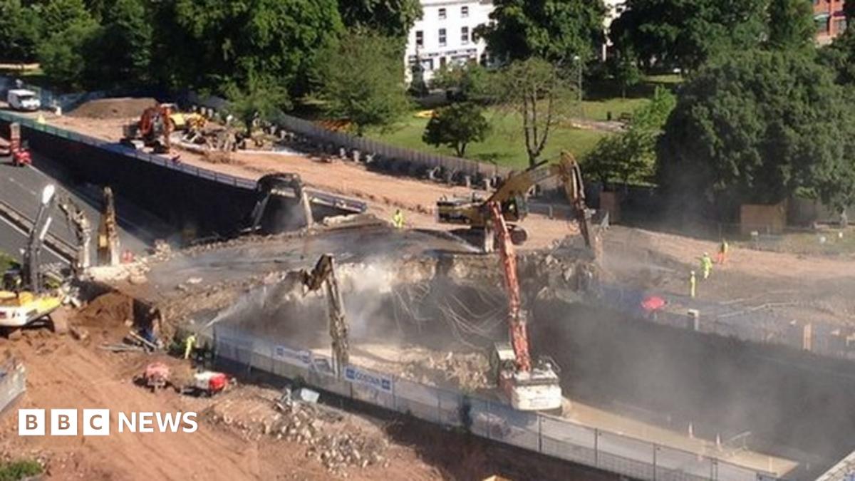 Coventry ring road's West Bridge demolished - BBC News