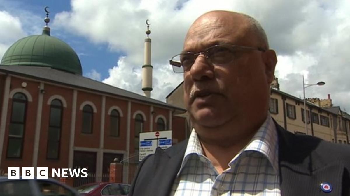 AM Mohammad Asghar claims libel over 'blizzard of lies' - BBC News