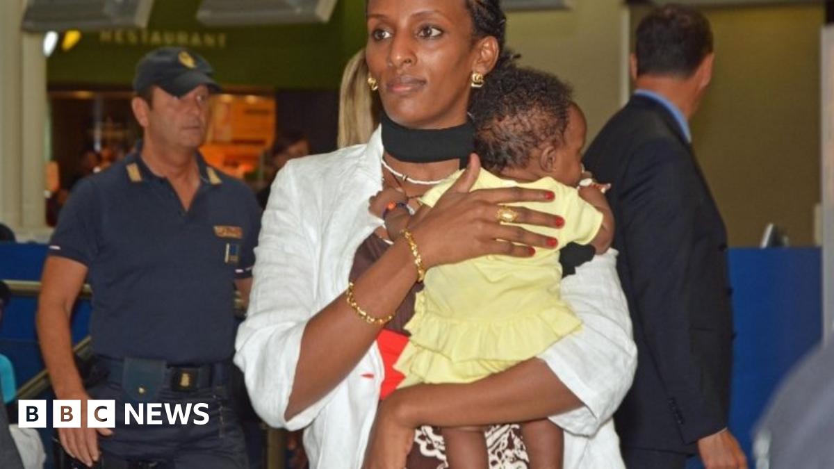 Sudan 'apostasy' woman Meriam Ibrahim arrives in US - BBC News