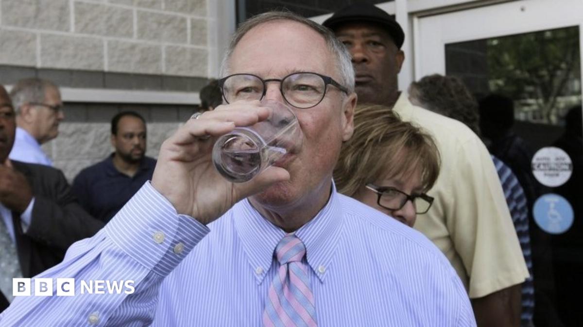 Three-day water ban in Ohio lifted - BBC News