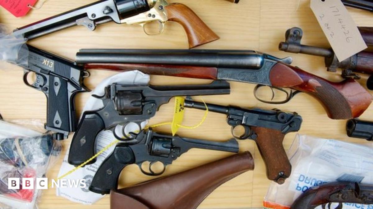 West Midlands Police gun surrender collects 131 weapons - BBC News