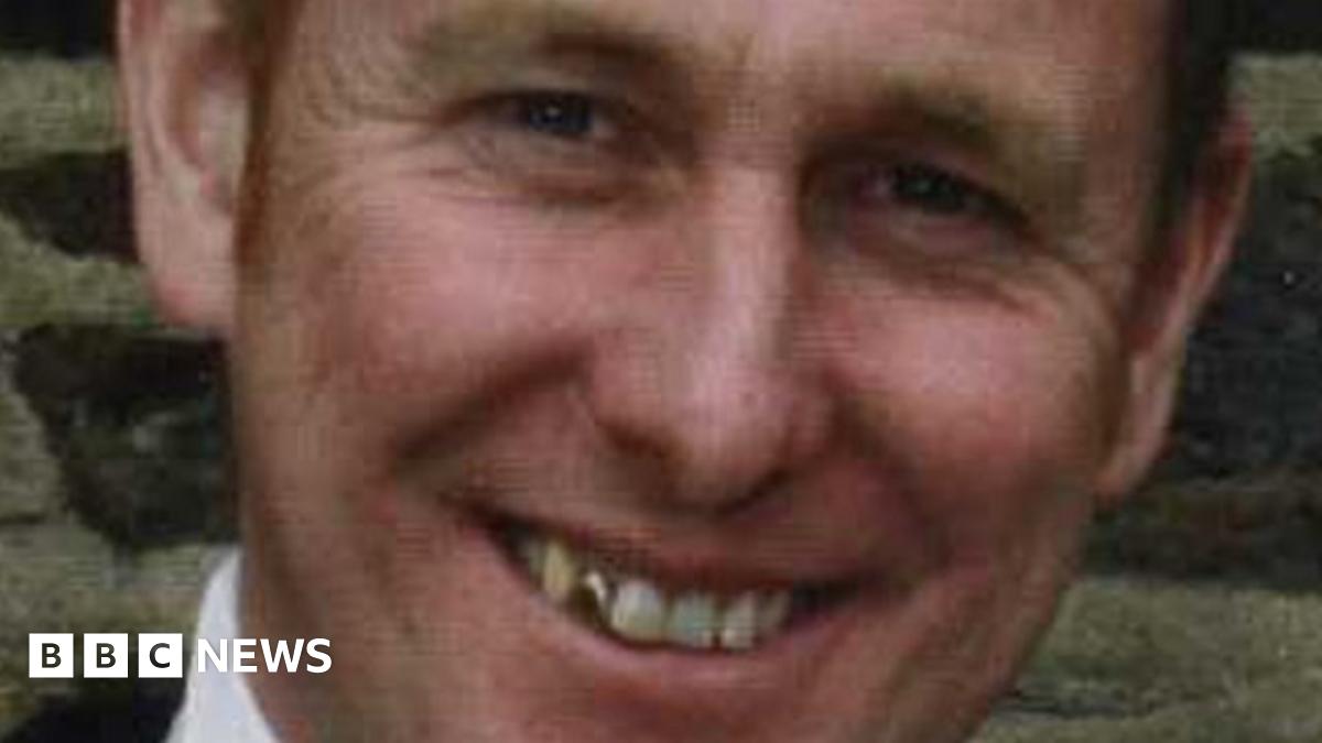 Isle of Man motorcycle crash victim named by police - BBC News