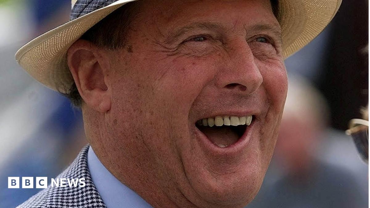 Geoffrey Boycott claims Leicester wants Richard III to 'make money ...