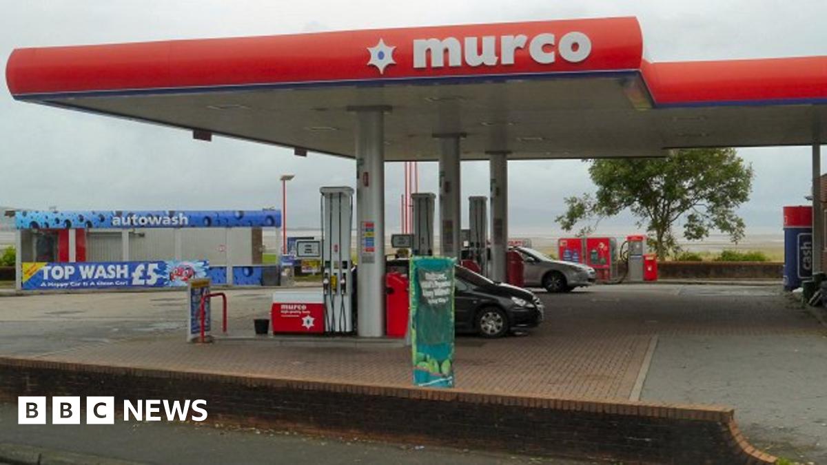 Murco: Petrol stations sold after Milford Haven refinery sale - BBC News