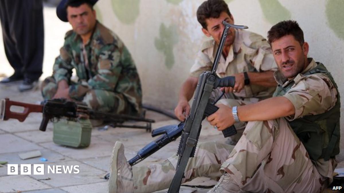 Iraq crisis: International boost to arms and aid supply - BBC News