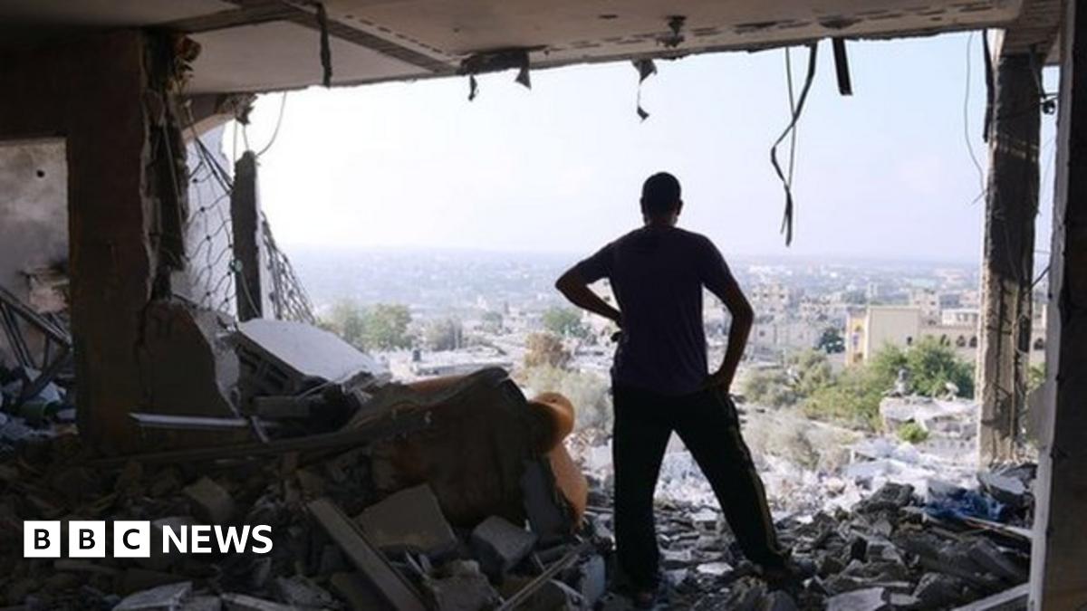 Israel and Palestinians begin tense five-day Gaza truce - BBC News