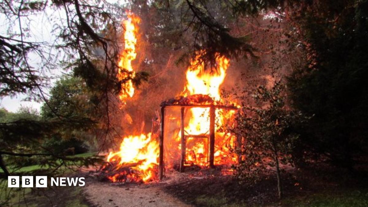 Florence Court thatched summer house destroyed in fire - BBC News