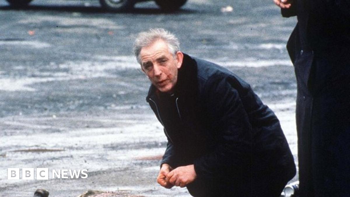 IRA ceasefire 20 years on: The priest who brokered the peace - BBC News