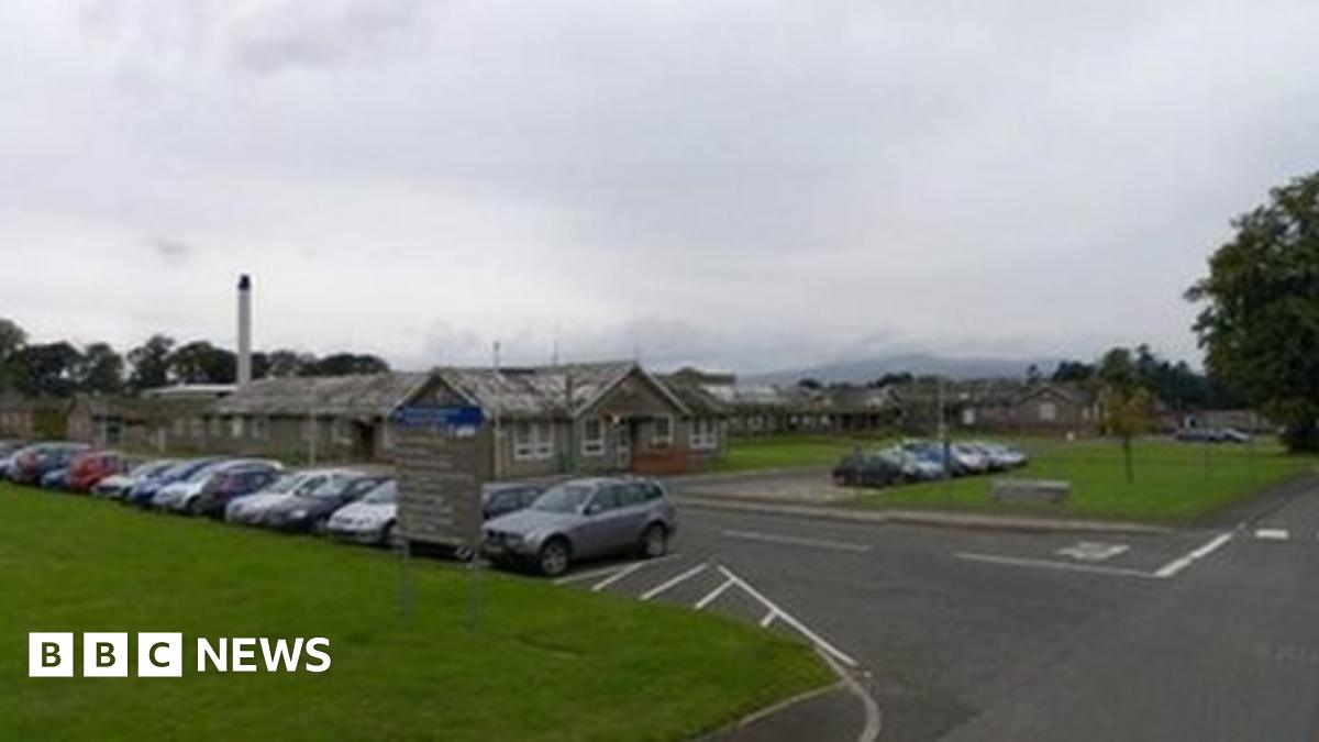 Stracathro Hospital ward reopens after outbreak of vomiting bug - BBC News