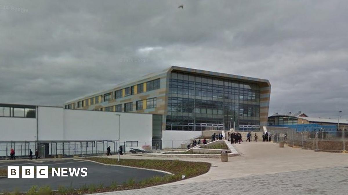 Derby Moor teacher David Foster banned for punching and swearing at ...