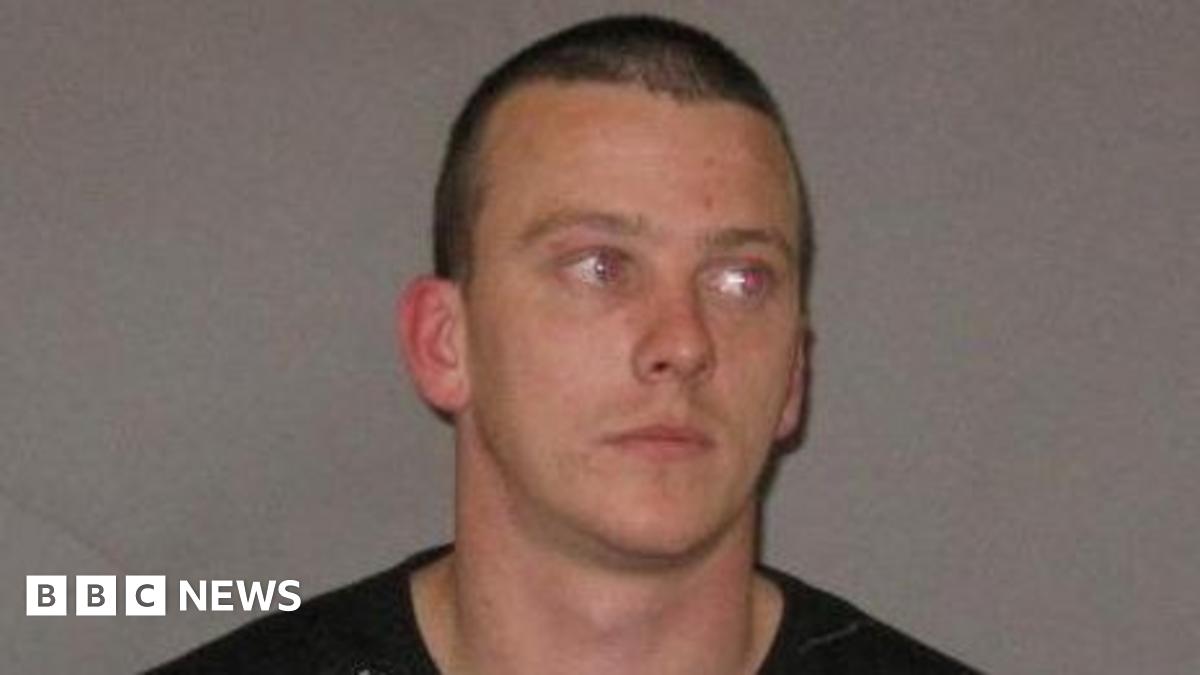 Gordon Duncan jailed for rapes in Aberdeen - BBC News