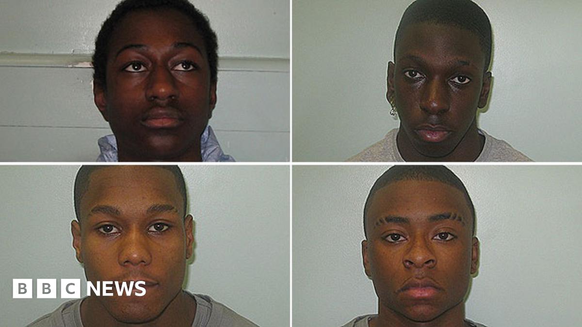 Four jailed for Dean Mayley killing in west London - BBC News