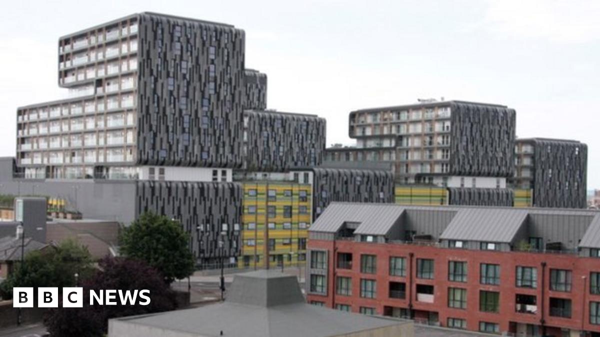 Carbuncle Cup 2014: Woolwich supermarket named 'worst building' - BBC News