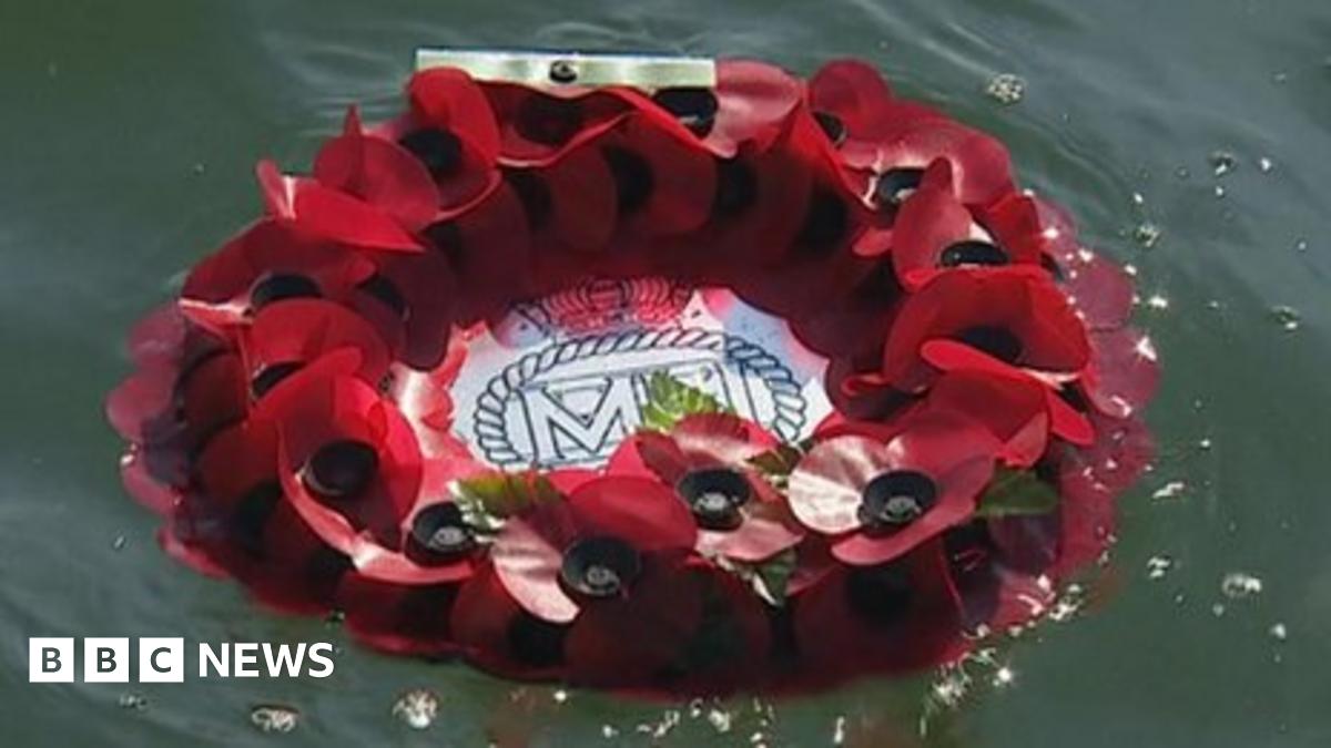 Wartime Merchant Navy fleet remembered - BBC News