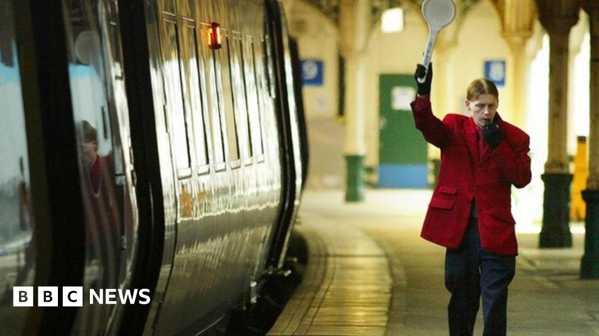 Scottish independence: RMT members back 'Yes' vote - BBC News