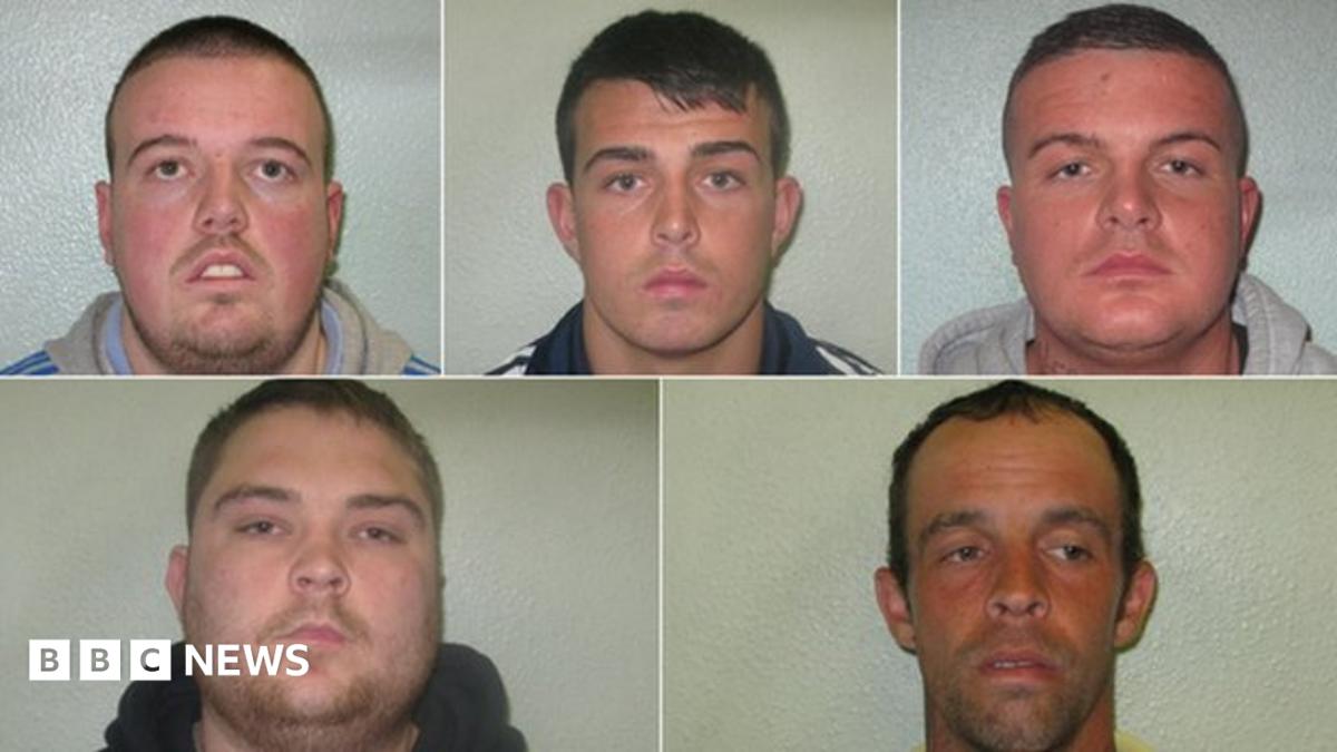 Marcus Innocent: Gang members jailed after Woolwich killing - BBC News