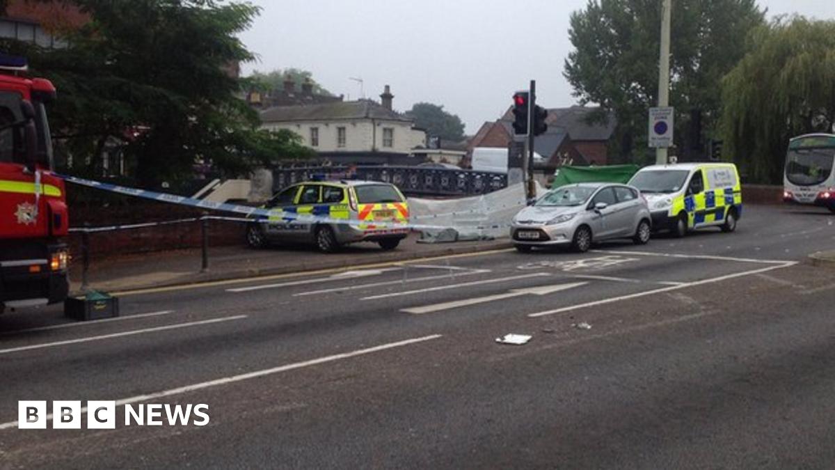 Arrests after man found dead near Norwich rail station - BBC News