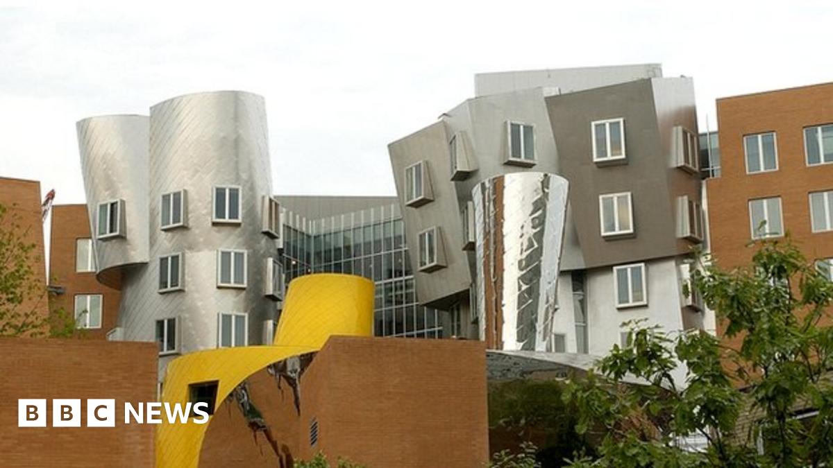 What makes a global top 10 university? - BBC News