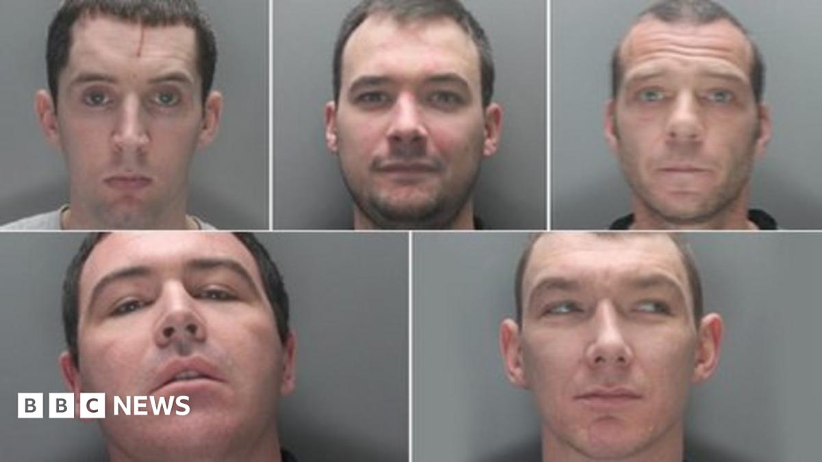 Gas blast cash machine gang jailed - BBC News