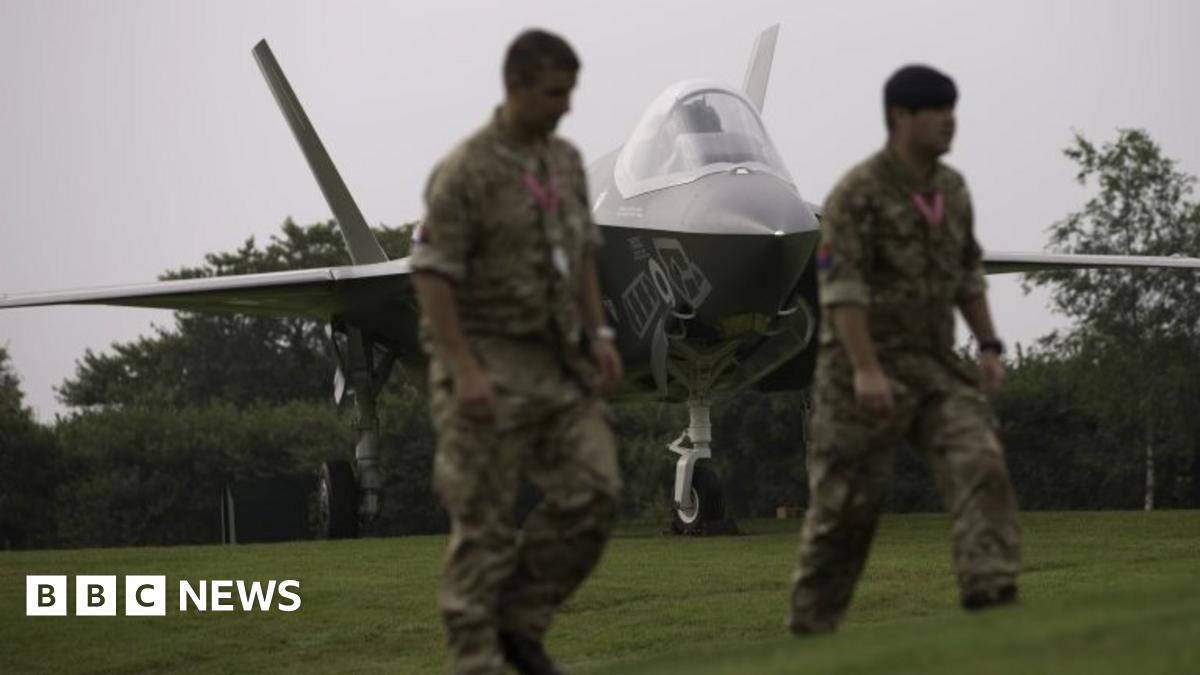 Querying Nato's rapid reaction force - BBC News