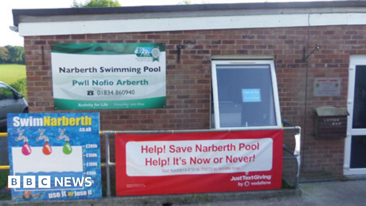 Narberth pool campaigners face October deadline - BBC News