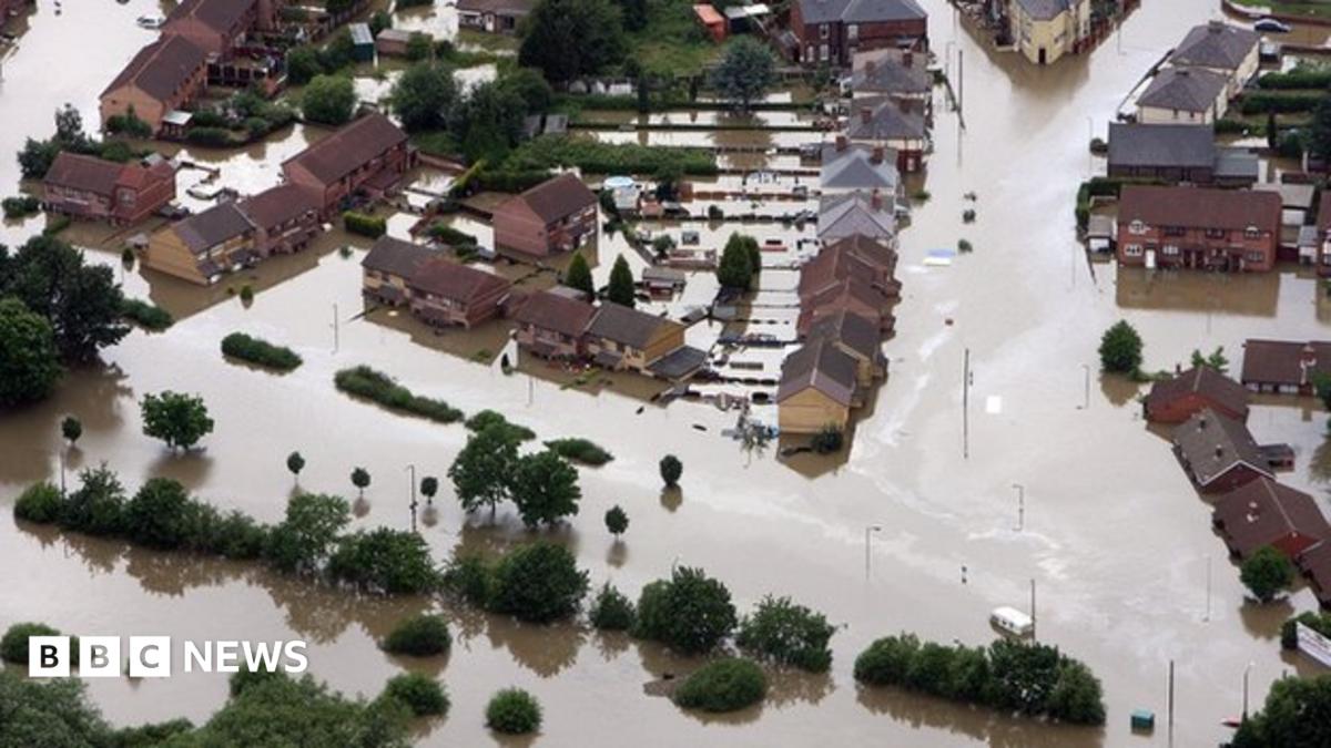 £55m Sheffield flood defence schemes approved - BBC News