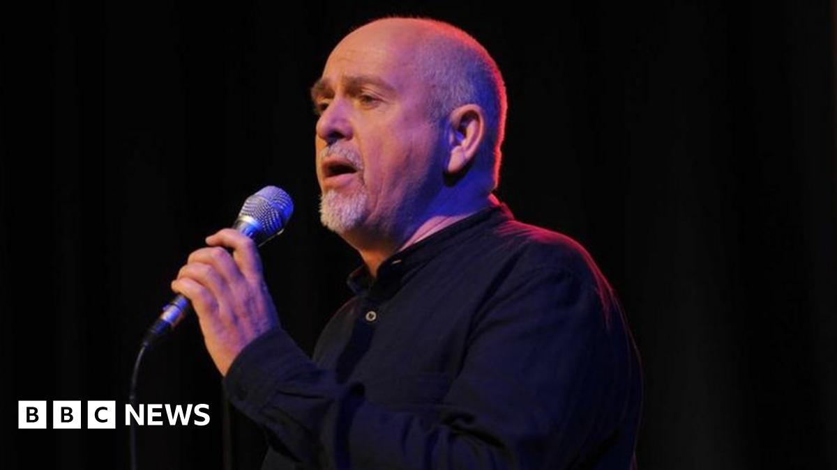 Peter Gabriel honoured at Prog music awards - BBC News