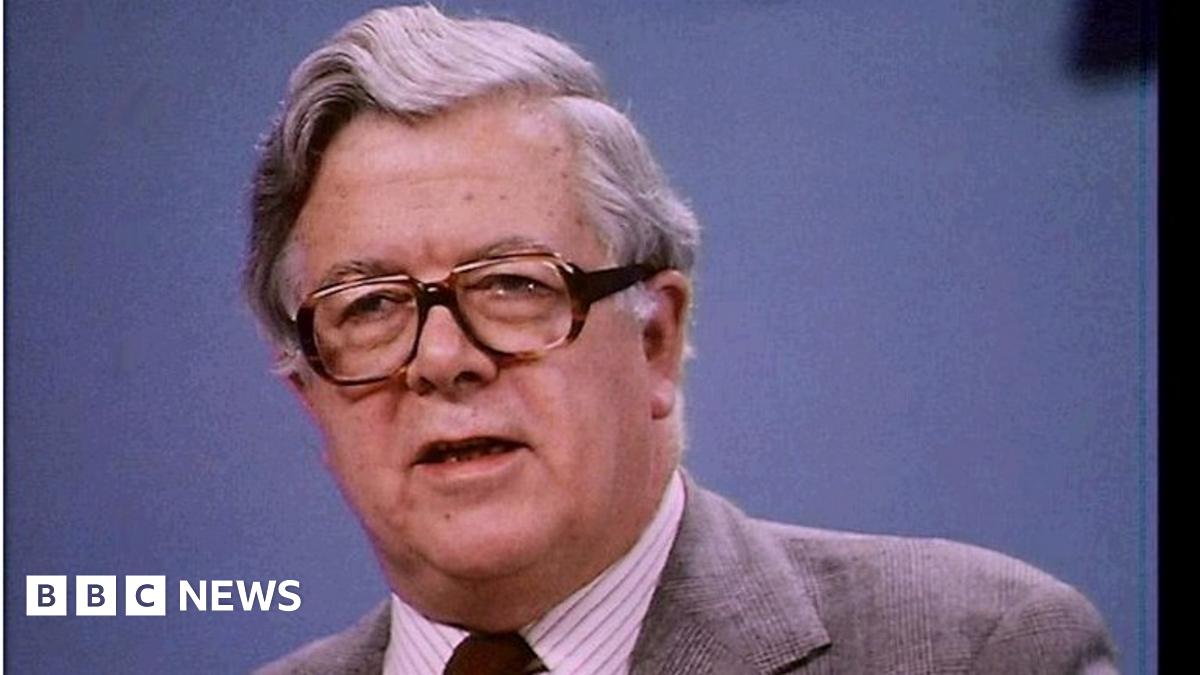 Obituary: Geoffrey Howe - BBC News
