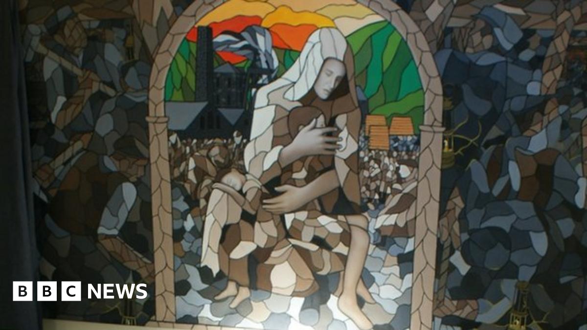 Painting marks Abercarn Colliery disaster anniversary - BBC News