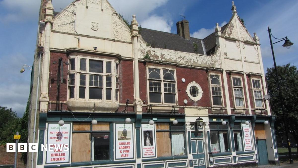 Middlehaven regeneration: New use sought for Captain Cook pub - BBC News