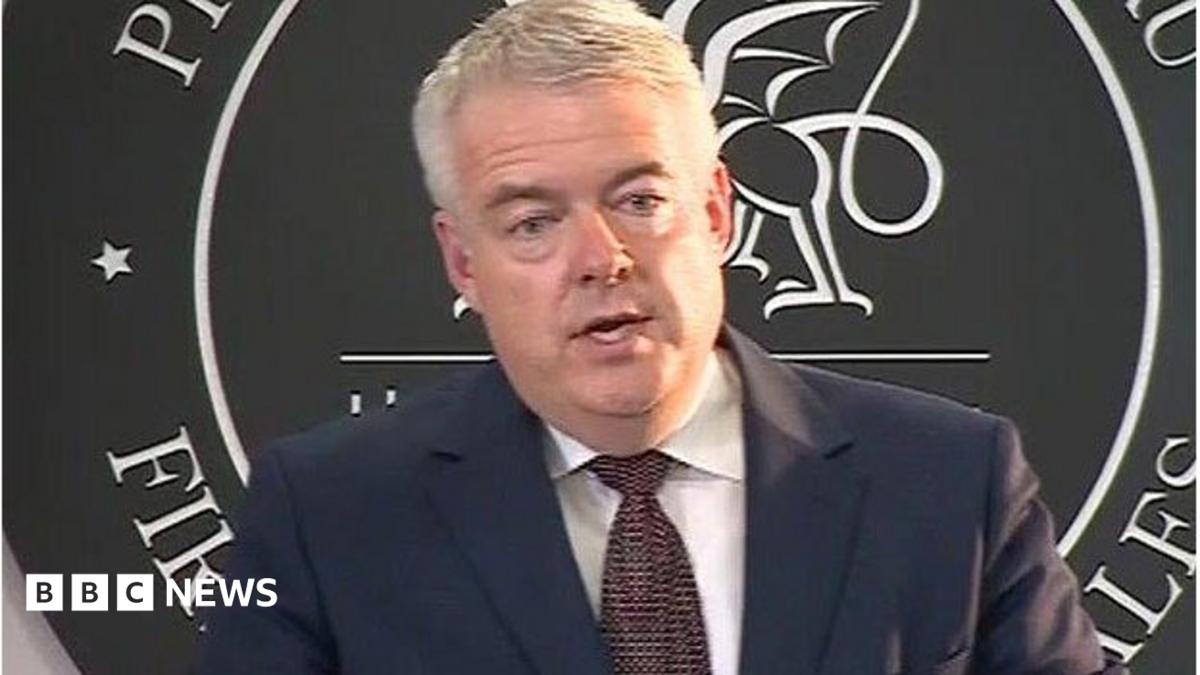 Carwyn Jones: Wales 'must receive more funding' - BBC News