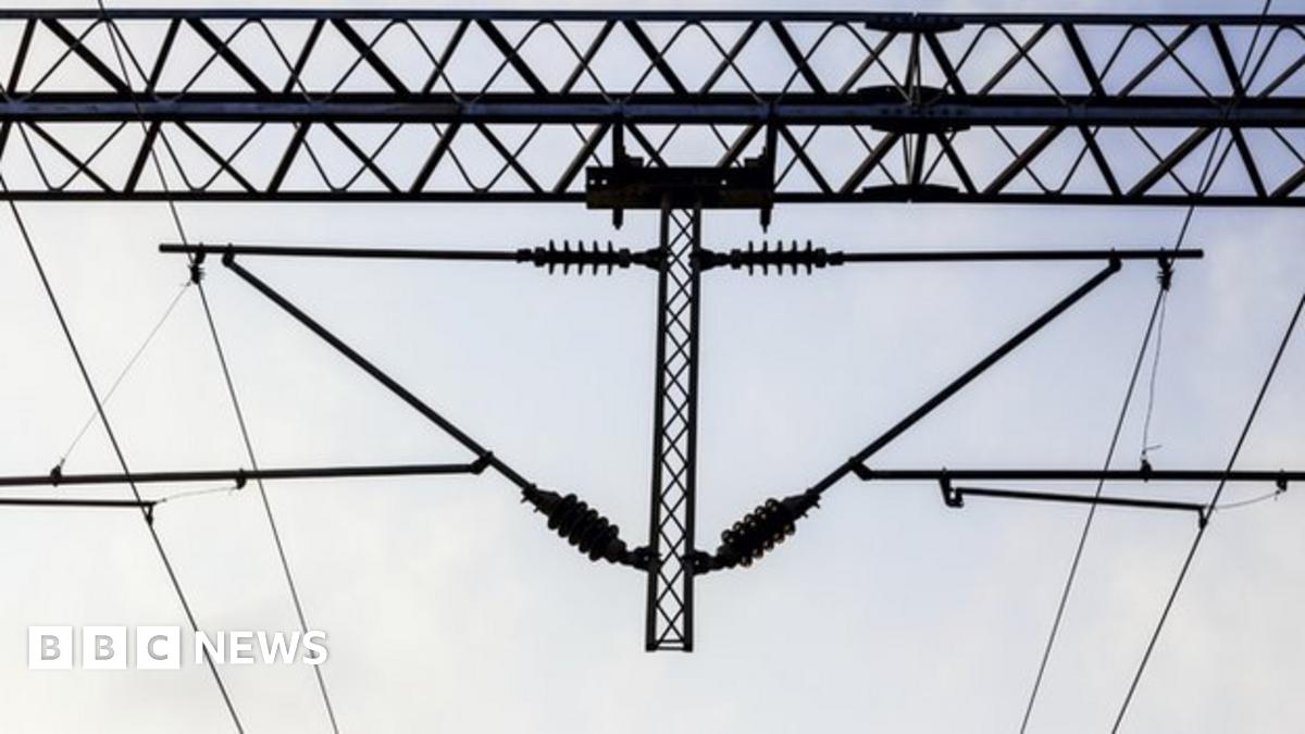 Boy badly burned in power line incident in Ardrossan - BBC News
