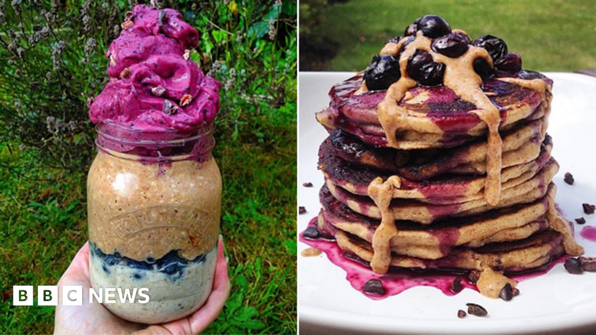 The disabled food blogger photographing her way back to health - BBC News