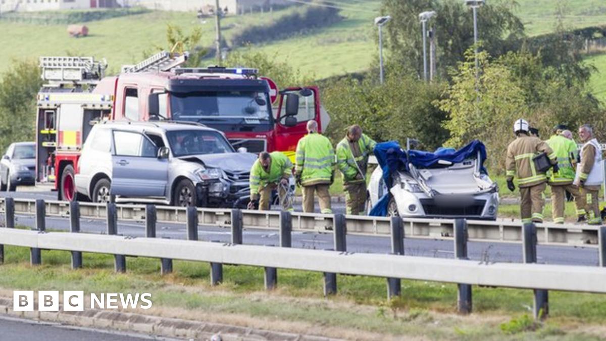 Newry crash: Sister Marie Duddy and Sister Frances Forde killed - BBC News