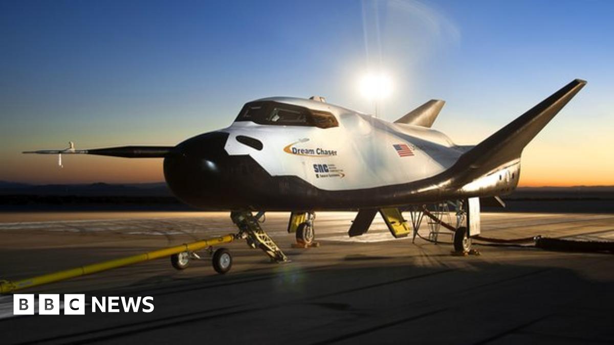 Protest halts Nasa spaceflight plans - BBC News