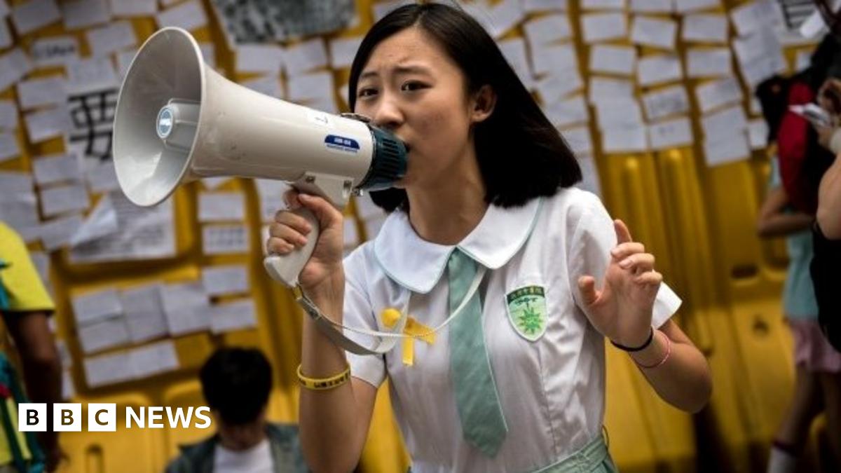 Legacy of youth protest in China continues in Hong Kong - BBC News