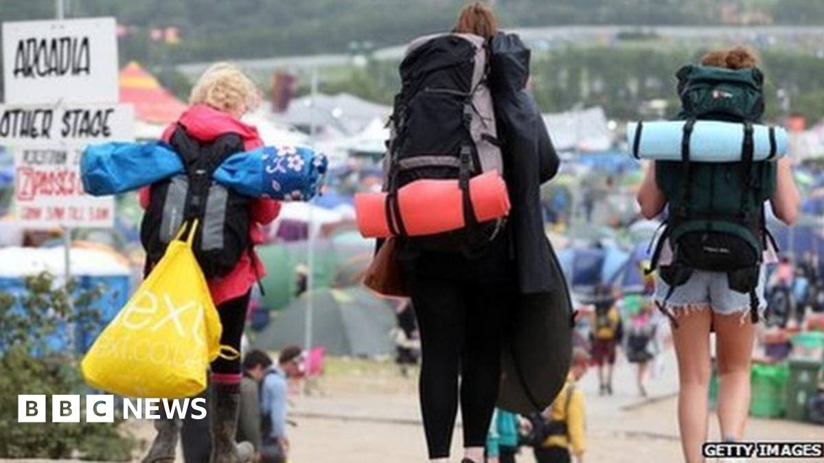 Glastonbury pre-sale tickets go in 14 minutes - BBC News