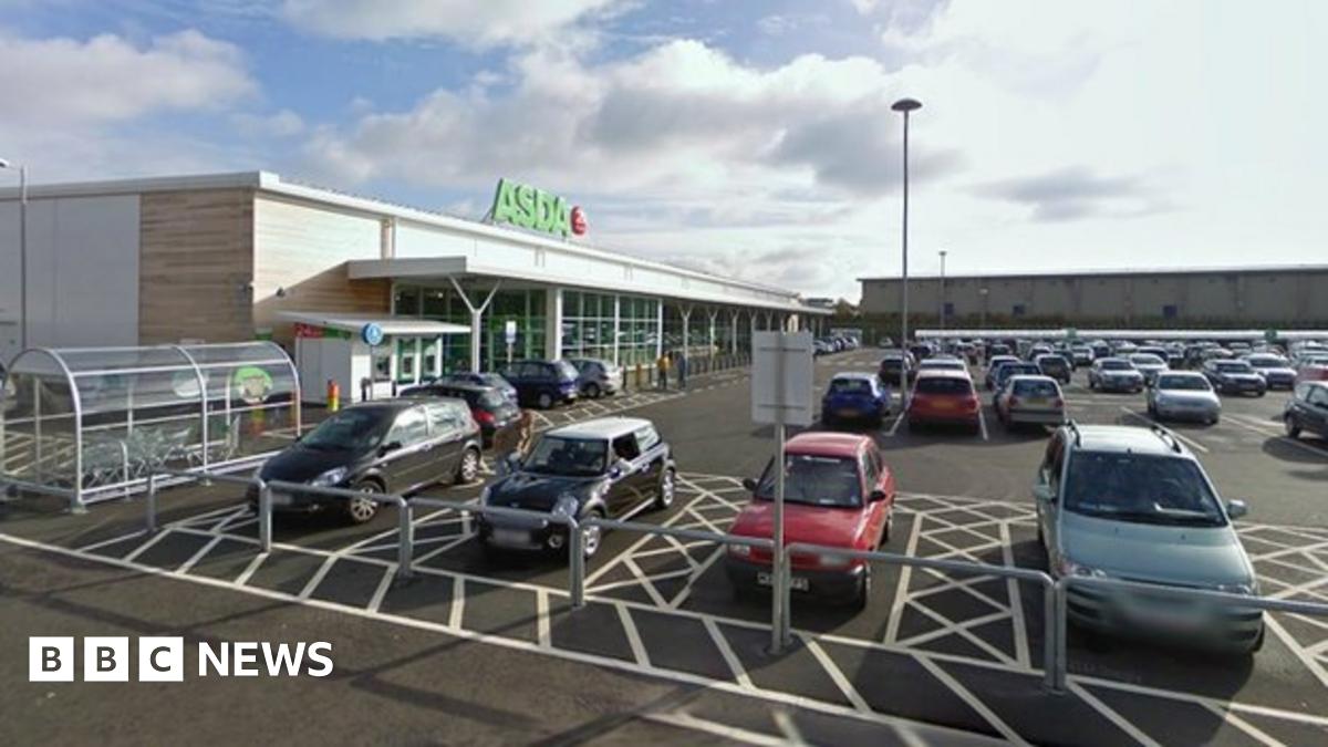 Shop worker hit on head in Asda attack in Glenrothes - BBC News