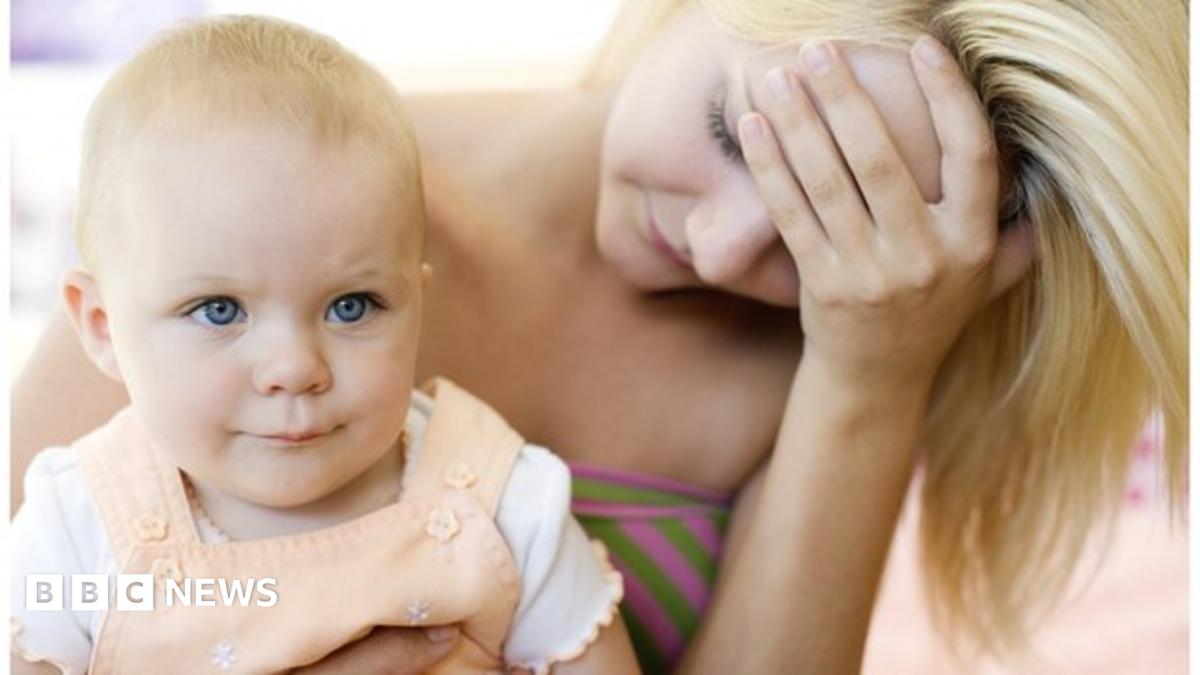 Postnatal depression falling through the cracks? - BBC News