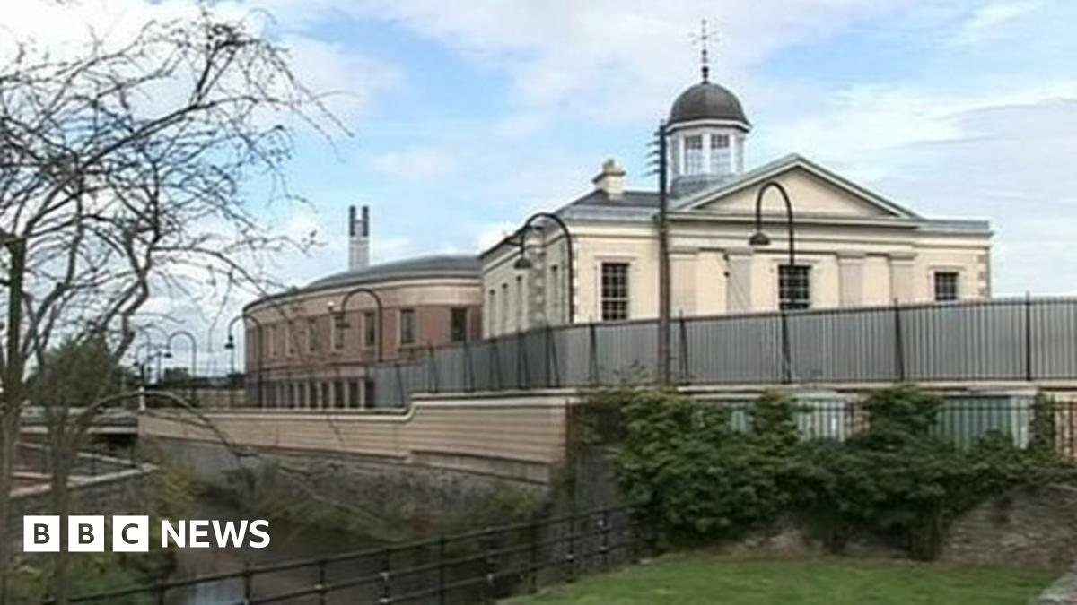 MI5 tapes from Newry house 'show dissident tensions' - BBC News