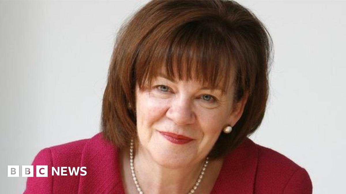 Bank standards panel picks ex-telecoms regulator as chair - BBC News