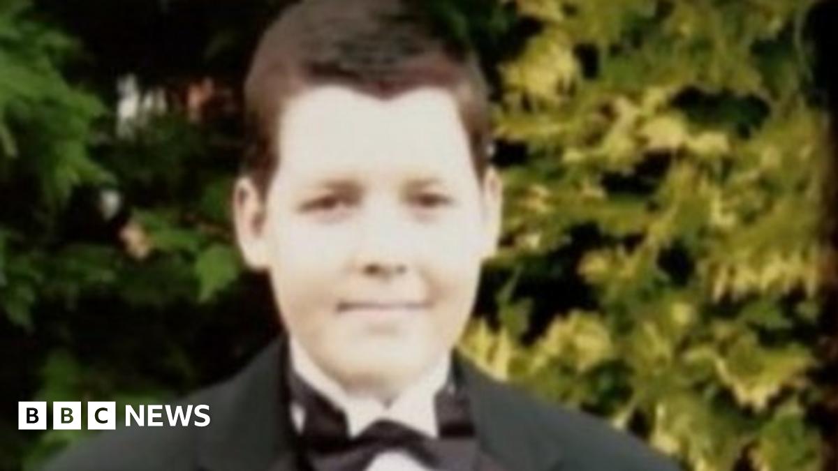 Appeal in memory of cancer teenager Sam Allen - BBC News