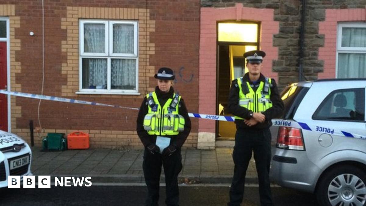 Man, 41, dies after incident in Splott, Cardiff - BBC News