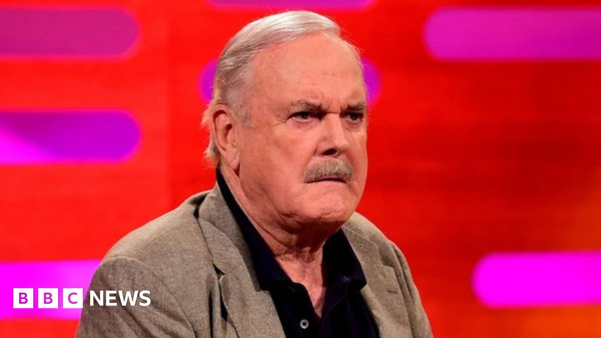 John Cleese 'unexcited' by new TV comedy - BBC News
