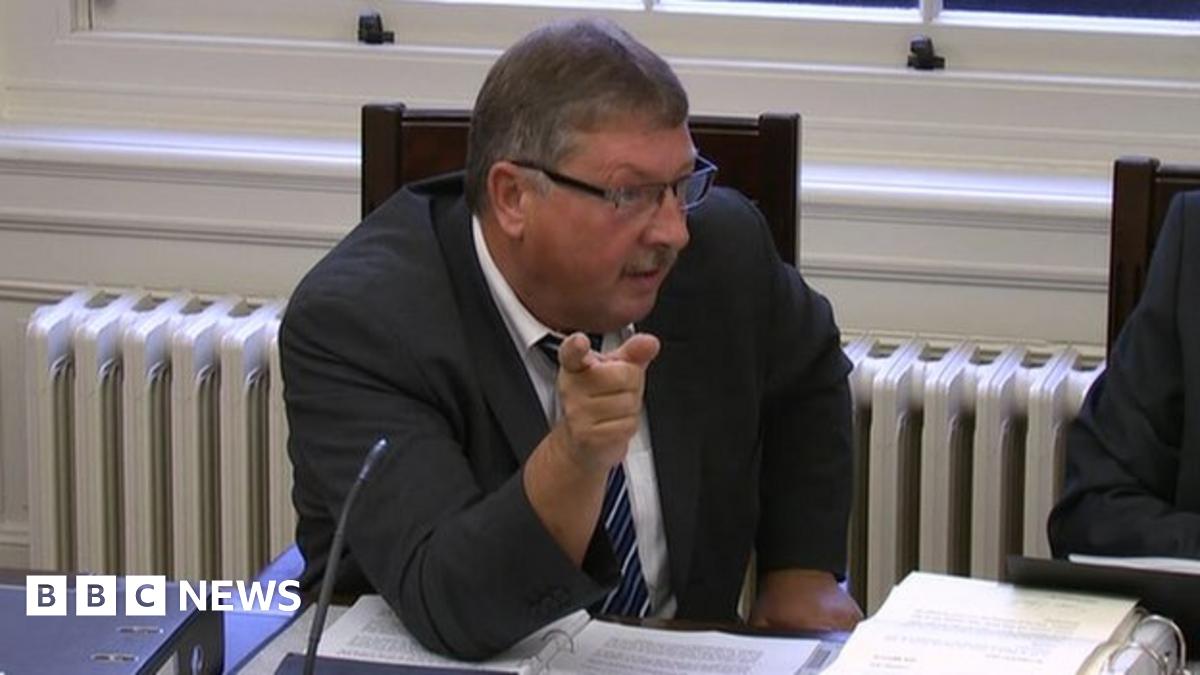 Adviser Stephen Brimstone a vulnerable witness - Sammy Wilson - BBC News