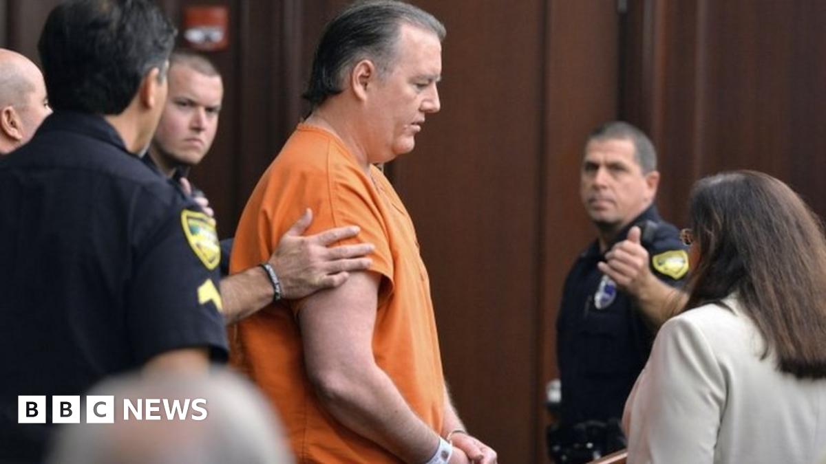 Jordan Davis: Life sentence without parole for Dunn - BBC News