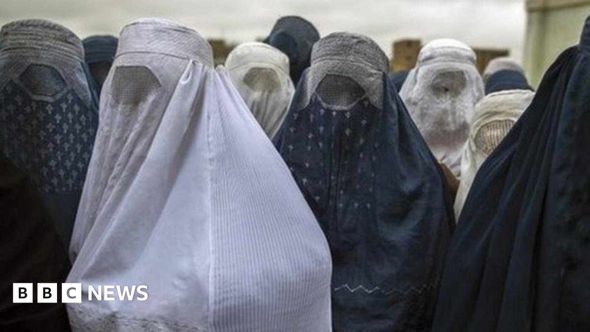 'Burka ban' - not parliament's finest hour - BBC News