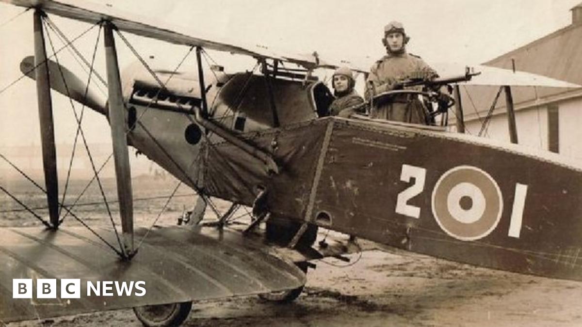 World War One airman John Herbert Hedley 'luckiest man alive'? - BBC News