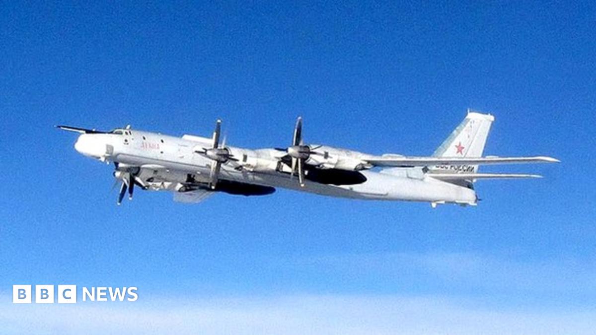 Russian air force planes test Nato defences - BBC News